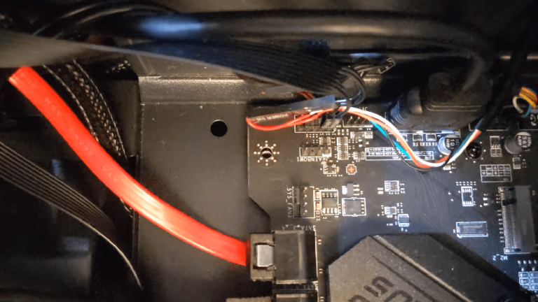 デスクトップPCをもっと便利に！Lazy Switchで電源操作をリモコン化 - OLD ROOKIE